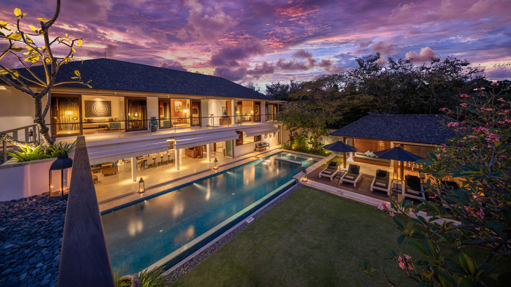 Villa Cendrawasih - villa at night, Seminyak Villa Images - Elite Havens